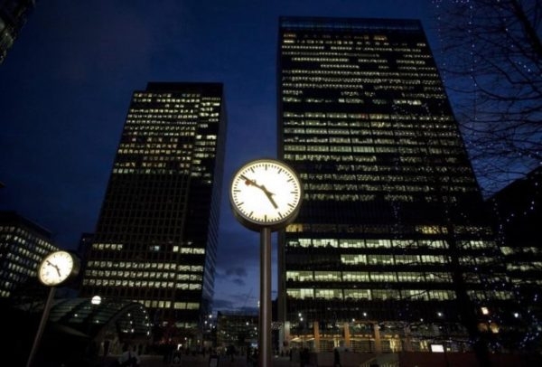 Trabalho noturno: 4 coisas que você precisa saber - Ponto RH